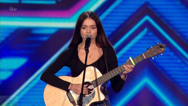 17-Year-Old Emily Middlemas Stuns Simon Cowell in 6-Chair Challenge